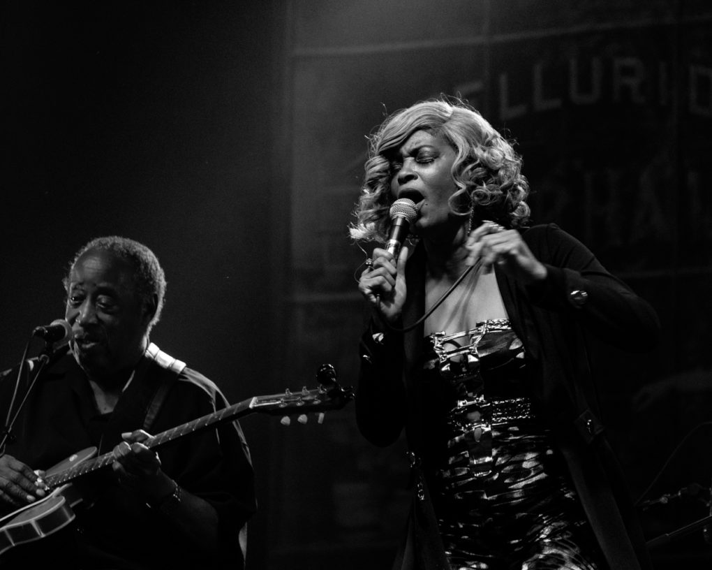 Aretta Woodruff - Music Maker