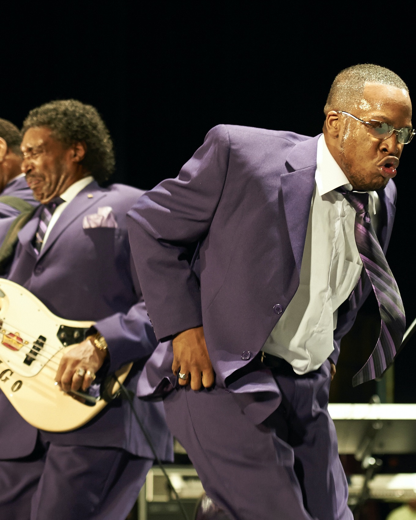 The Legendary Singing Stars - Music Maker